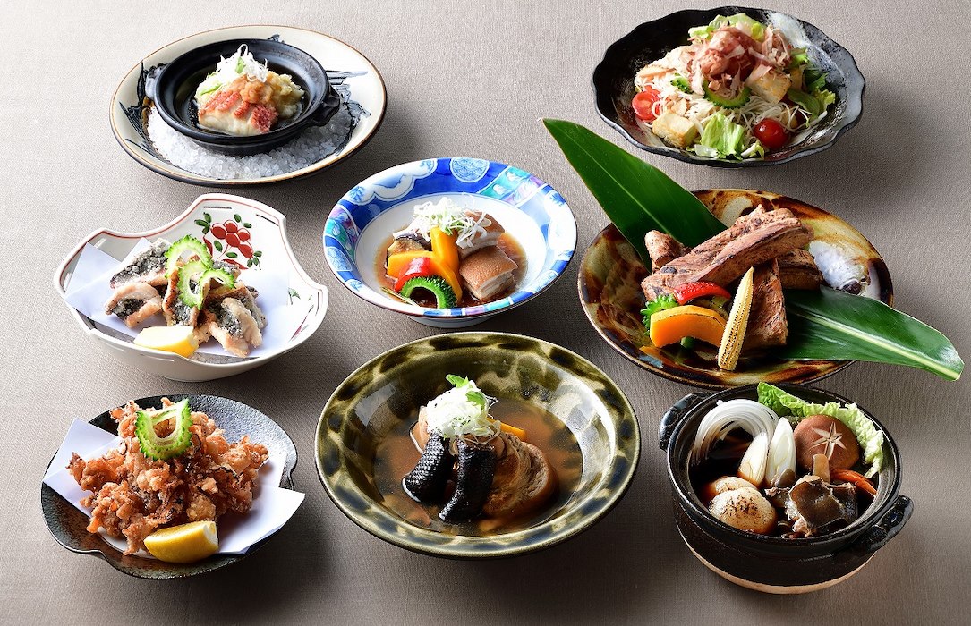 Home [gusuku.ritzcarltonokinawa.com]